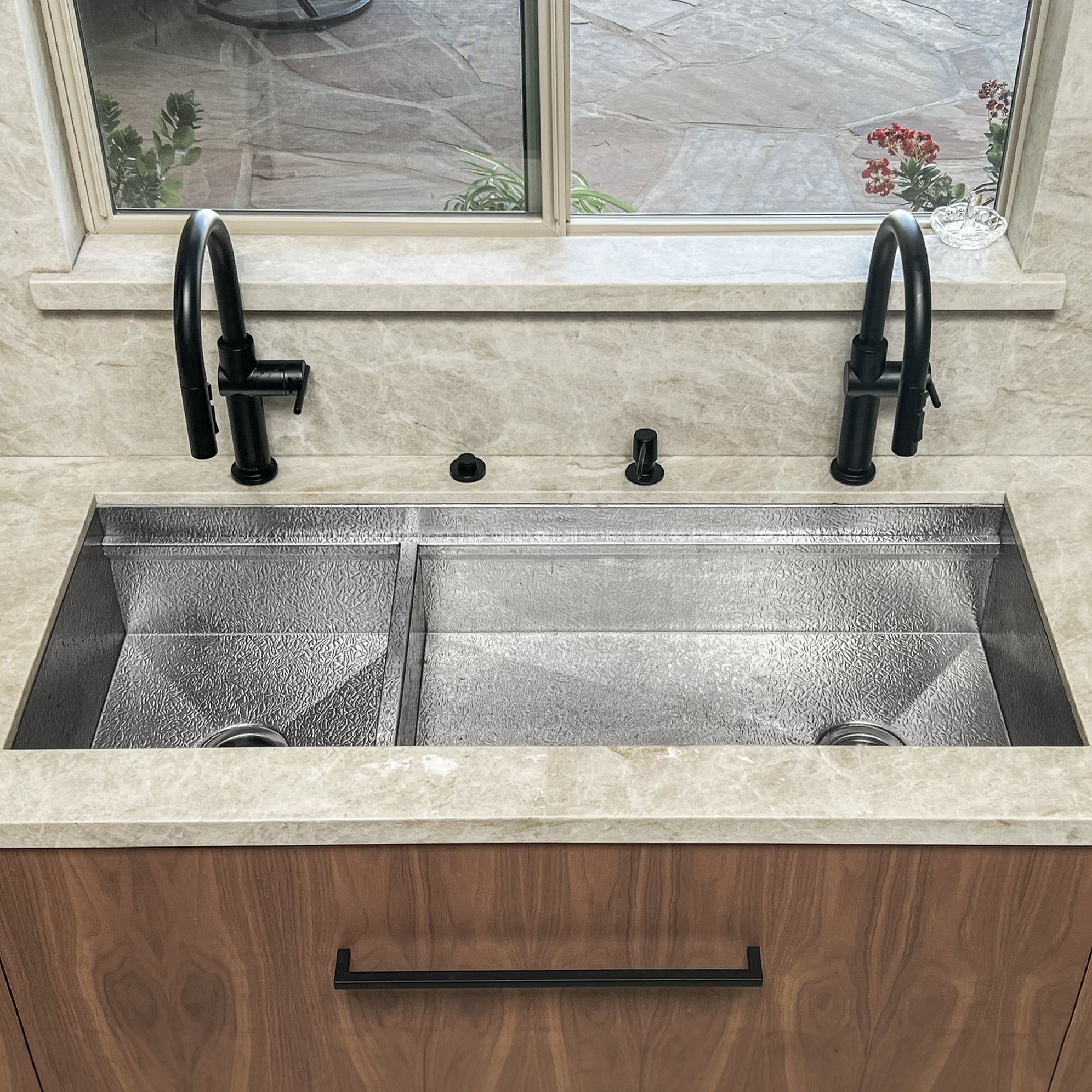 Custom Sinks - Stainless, Pure Copper, Premium Brass - Havens | Luxury ...